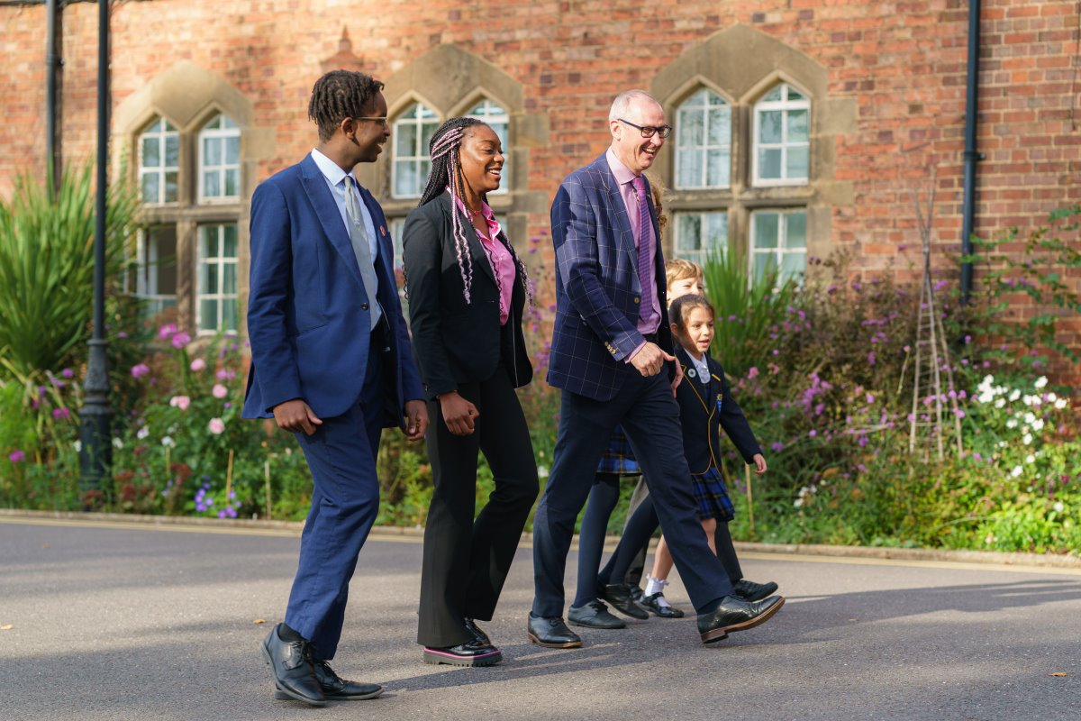 Leadership and Governance | Ratcliffe College